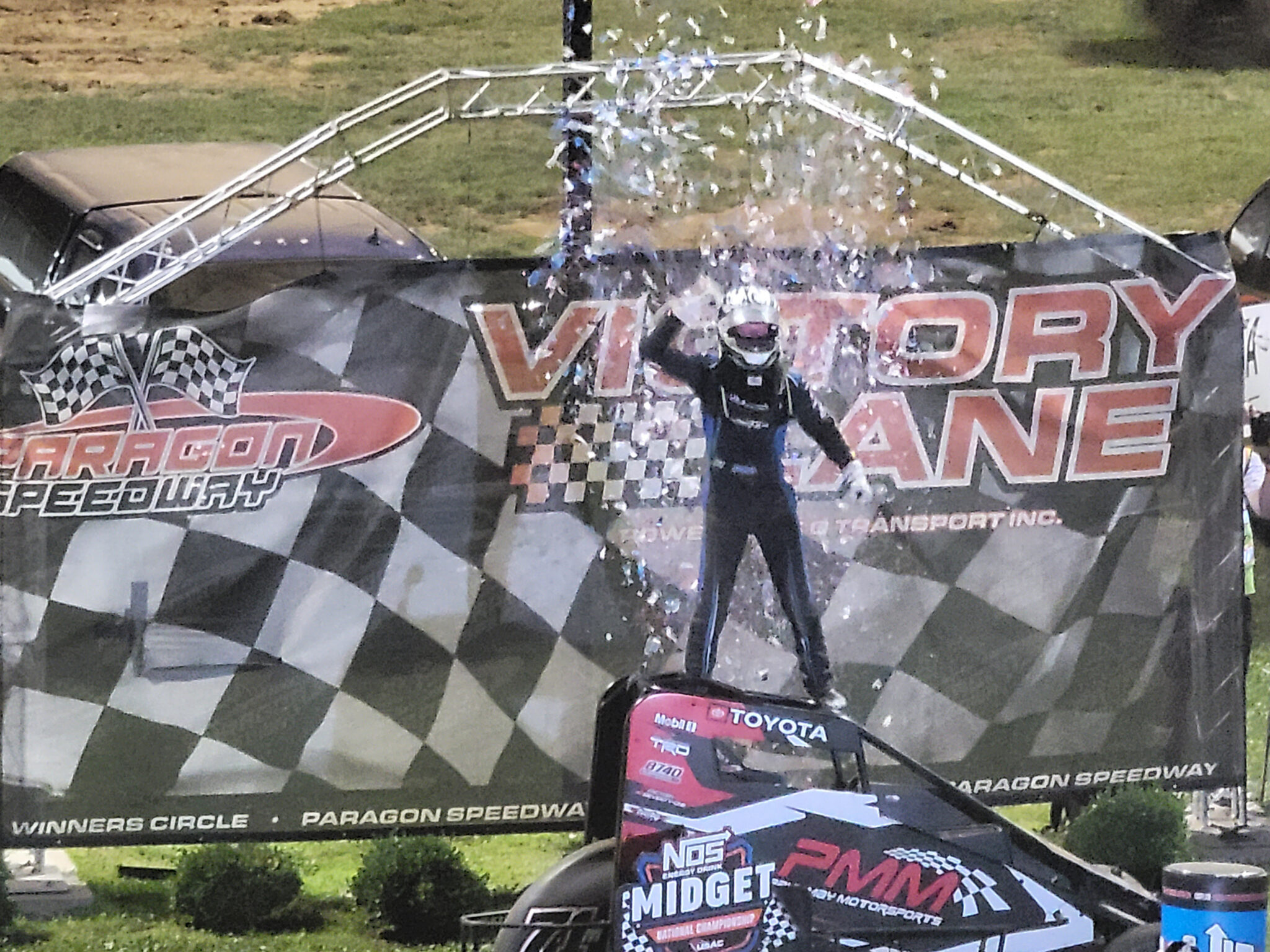 The Shark Karter Sarff Claims First Ever USAC Feature Win - Dirt Empire ...